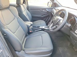 Used 2026 Isuzu D-Max 3.0TD double cab V-Cross for sale at R 799900 on ...